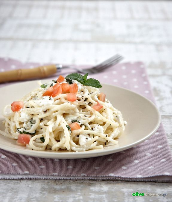 Pasta with Feta cheese | cantinamag.gr