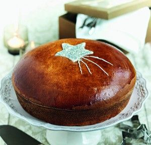 Βασιλόπιτα τσουρέκι | cantinamag.gr