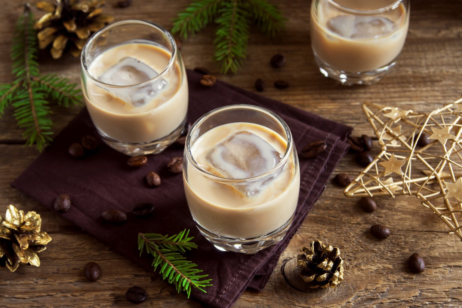 Σπιτικό Baileys: Το λικέρ που φτιάχνεται σε 5 λεπτά και γίνεται το ...